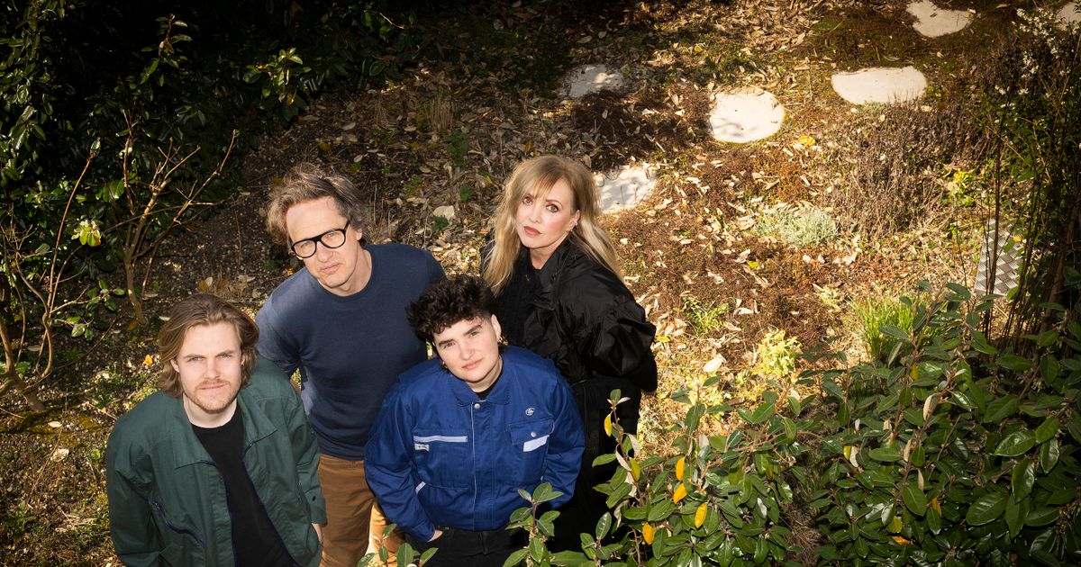 Living Roots — Featuring Elisa Waut, Mooneye, Rosa Butsi en Wouter ...